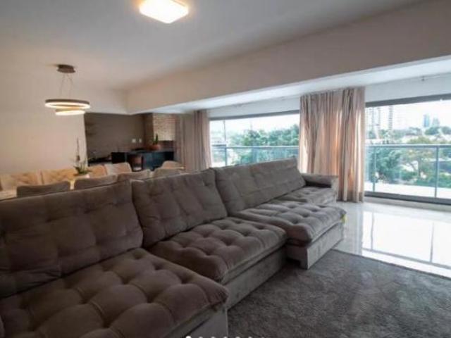 Apartamento de Luxo à Venda em Jardim das Acácias, São Paulo SP: 3 Quartos, 3 Suítes, 4 Banheiros, 3