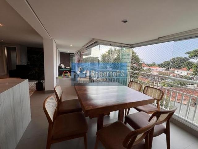 Apartamento de Luxo à Venda em São José dos Campos SP, no Jardim Esplanada: 3 Quartos, 3 Suítes, 1 S