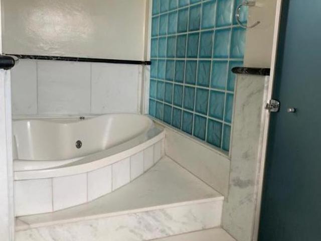Apartamento de Luxo à Venda em São Paulo Alto da Lapa 3 Quartos, 3 Suítes, 5 Banheiros, 2 Vagas