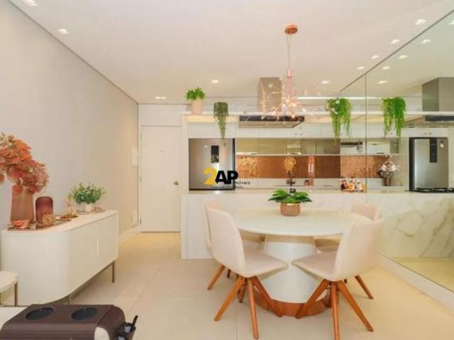 Apartamento de Luxo à Venda em São Paulo Jardim Parque Morumbi: 2 Quartos, 1 Suíte, 3 Salas, 2 Ban