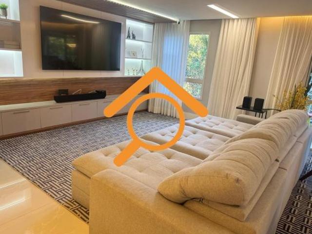 Apartamento de Luxo à Venda em São Paulo SP, Jardim Marajoara: 4 Quartos, 4 Suítes, 3 Salas, 5 Banhe