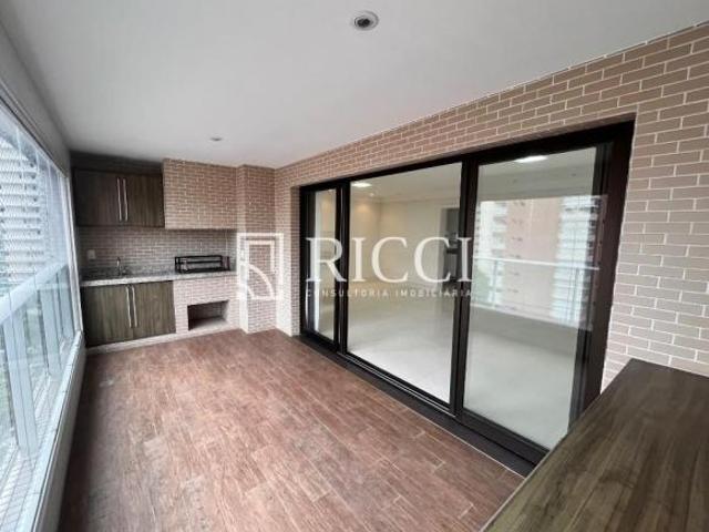 Apartamento de Luxo à Venda em Santos SP, Gonzaga 3 Quartos, 3 Suítes, 3 Salas, 5 Banheiros 138m²