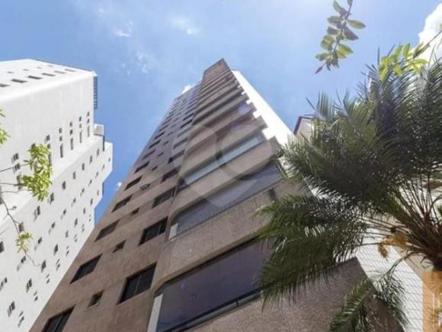 Apartamento de Luxo à Venda em Perdizes, São Paulo 3 Quartos, 1 Suíte, 2 Salas, 2 Banheiros, 2 Vag