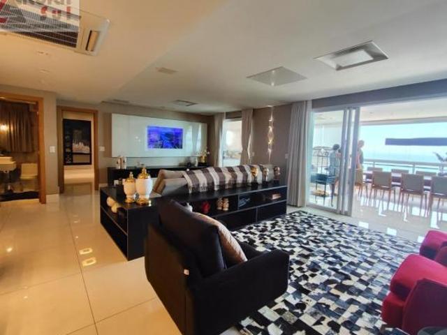 Apartamento de Luxo à Venda em Praia Grande SP, 3 Quartos, 3 Suítes, 1 Sala, 3 Vagas de Garagem, 250