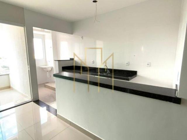 Apartamento de Luxo à Venda em Uberlândia MG, Bairro Tubalina: 3 Quartos, 1 Suíte, 1 Sala, 2 Vagas