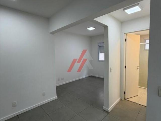 Apartamento de Luxo à Venda ou Locação em Barueri SP, Alphaville Empresarial: 01 Quarto, 01 Suíte, 3