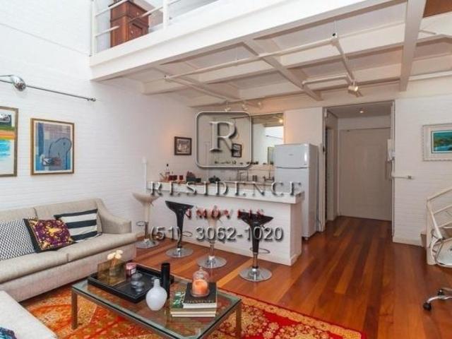 Apartamento de luxo à venda no coração de Porto Alegre 1 quarto, 1 suíte, 2 vagas na zona nobre de