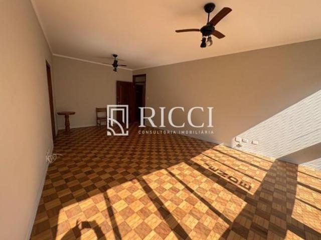 Apartamento de luxo à venda no coração de Santos SP, no Gonzaga: 3 quartos, 1 suíte, 2 salas, 3 banh