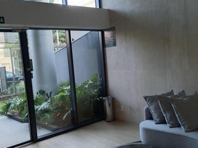 APARTAMENTO DE LUXO Á VENDA NO CARMO !