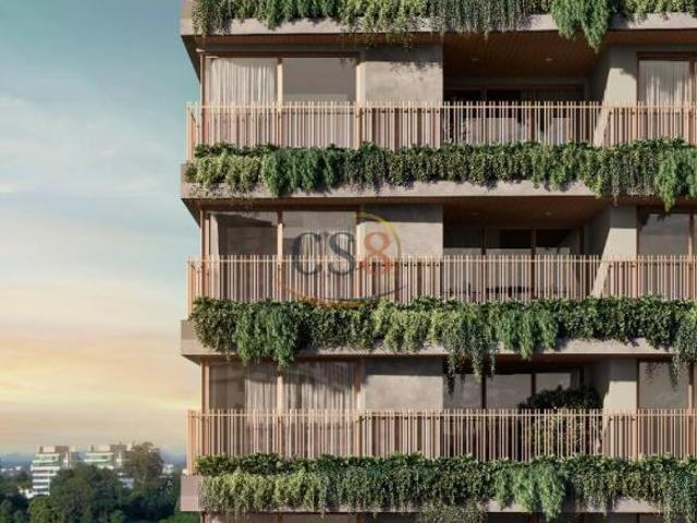 Apartamento de luxo à venda no bairro Água Verde, com 2 quartos, 2 suítes, 2 vagas de garagem