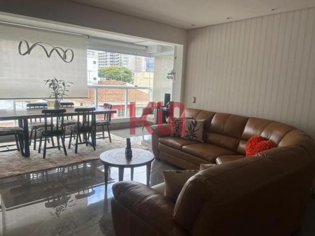 Apartamento de luxo à venda no Tatuapé, São Paulo SP: 3 quartos, 3 suítes, 4 banheiros, 2 vagas, 132