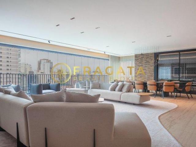 Apartamento de Luxo à Venda na Vila Nova Conceição | 303 m², 3 Suítes, 4 Vagas