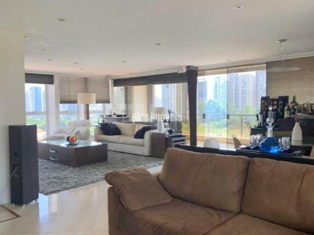Apartamento de Luxo com 4 Quartos à Venda Brooklin