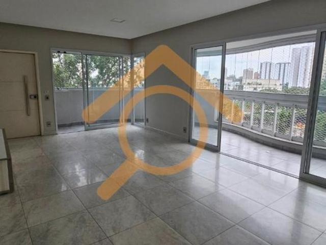 Apartamento de luxo com 4 quartos e 3 suítes na Vila Sofia, São Paulo SP: 185m², 3 salas, 4 banheiro