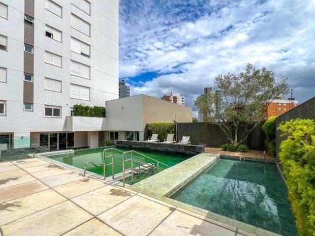Apartamento de luxo com 4 suítes e 304m² no coração de Petrópolis, Porto Alegre RS: Imperdível oport