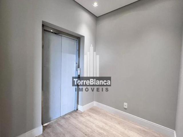 Apartamento de Luxo com 2 suítes e 2 demi suítes e 3 vagas de garagem para Locação, Oficinas Ponta