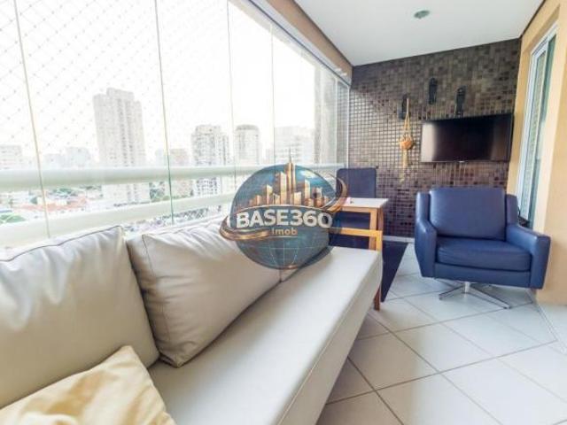 Apartamento de luxo com 3 suítes e 3 vagas na Vila Olímpia: sua oportunidade imperdível em São Paulo