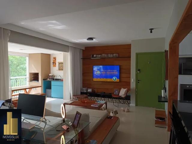 Apartamento de luxo com varanda gourmet na Vila Andrade: 2 quartos, 2 suítes, 2 salas, 2 vagas de ga