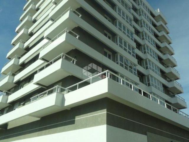 Apartamento de luxo decorado e imobiliado no Humaitá