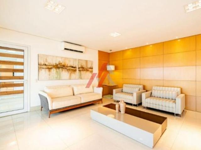 Apartamento de luxo em Alphaville Centro Industrial e Empresarial/Alphaville, 3 quartos, 3 suítes, 3