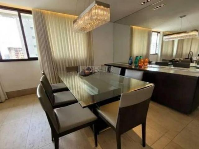 Apartamento de luxo em Belo Horizonte, Santa Lúcia, com 4 quartos, 172m²