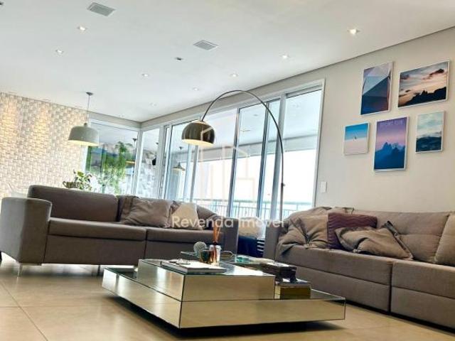 Apartamento de luxo em condomínio exclusivo no Jardim Monte Kemel, São Paulo SP: 3 quartos, 3 suítes