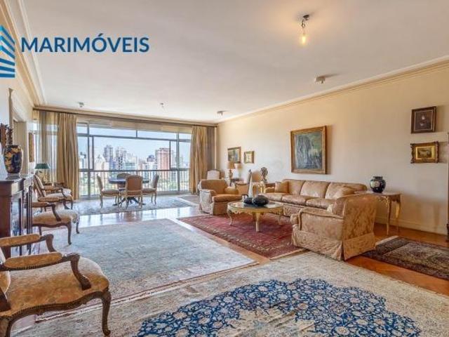 Apartamento de Luxo em Higienópolis 4 Quartos Vista Deslumbrante para o Pacaembu 408m² 4 Vagas d