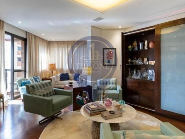 Apartamento de Luxo em Perdizes: 4 Quartos, 4 Suítes, 2 Salas, 5 Banheiros, 5 Vagas Venda em SP!