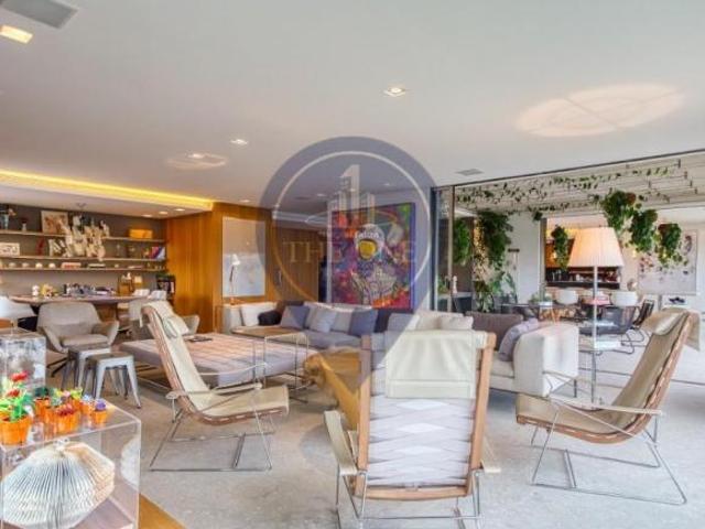 Apartamento de Luxo em Pinheiros: 3 Quartos, 3 Suítes, 3 Salas, 5 Banheiros, 4 Vagas de Garagem 35