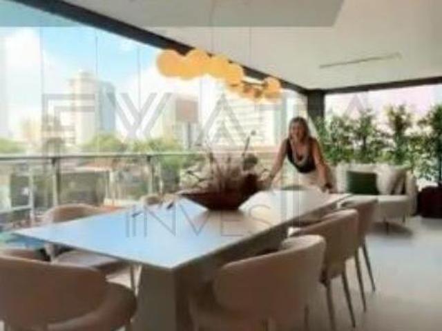 Apartamento de luxo em Pinheiros: Andar Alto, NOVO, pronto para morar, 3 quartos, 3 suítes, 4 salas