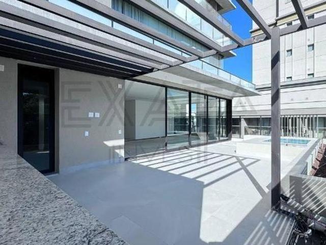 Apartamento de luxo PENTHOUSES Garden na região do Ibirapuera: 3 quartos, 3 suítes, 5 salas, 4 banhe
