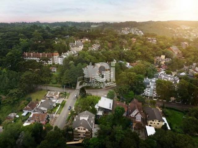 APARTAMENTO DE LUXO PROXIMO AO LAGO NEGRO