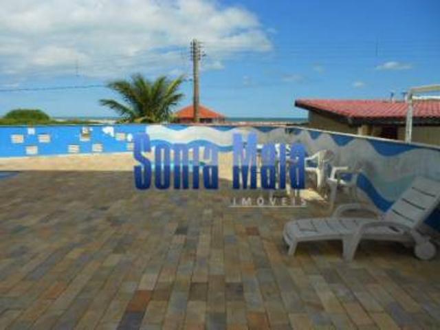 Apartamento de PÉ na areia