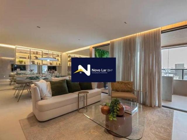 Apartamento decorado 146,m², 4 quartos e 3 vagas à venda no Gutierrez