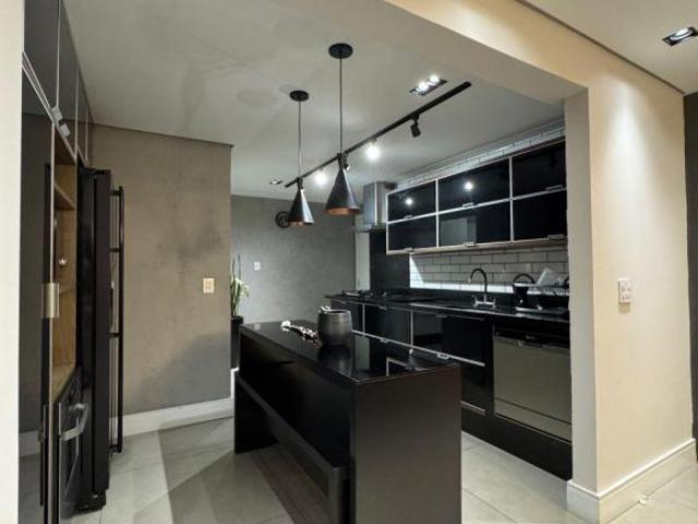Apartamento decorado, 2 suítes, 2 vagas, próximo a USP FL21