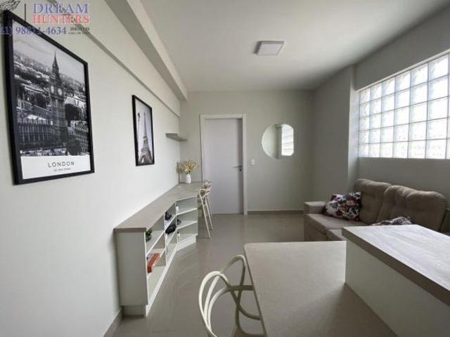 Apartamento Decorado, 36m privativos, com 1 Quarto, bairro Centro