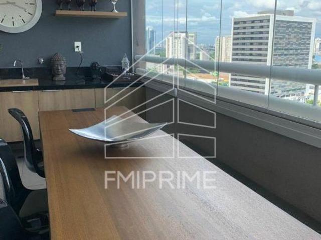 Apartamento decorado tipo estudio próximo à estação de metrô Barra Funda