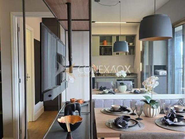 Apartamento decorado à venda no Cambuí