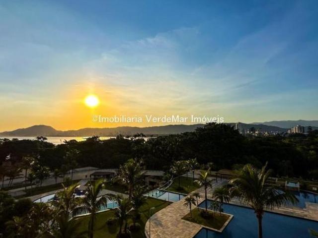 Apartamento decorado a venda no Tortugas Guarujá