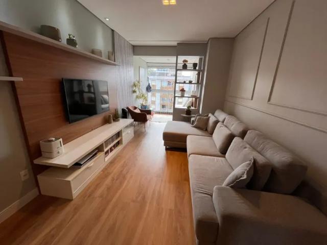 Apartamento Decorado à venda com 3 quartos em Campo Grande Santos SP