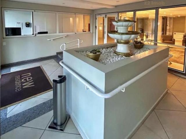 Apartamento decorado à venda, 2 quartos, face norte no Capão Raso, CURITIBA PR