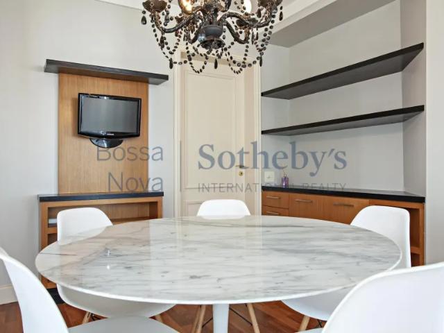 Apartamento decorado com vista