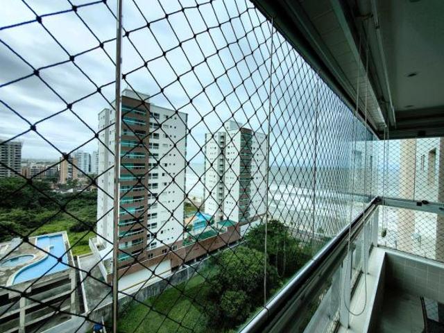 Apartamento Decorado com Vista Mar e Lazer de Clube | 78m²