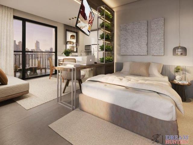 Apartamento Decorado de 34m² no bairro Batel, com 1 quarto e 1 banheiro