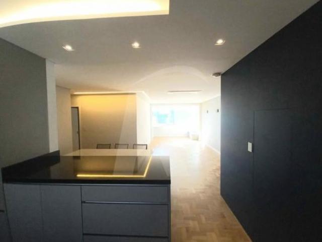 Apartamento decorado e mobiliado com 134m2, 3 dormitórios sendo 1 suíte e 2 vagas na Água Fria!
