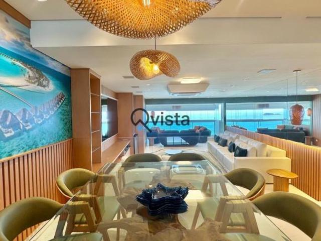 Apartamento decorado na Pitangueiras no Guarujá | QVista