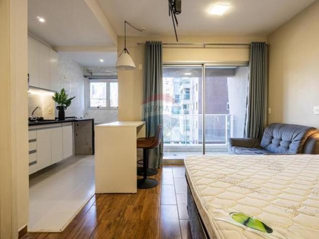 Apartamento decorado no Campo Belo com 68m² de área total, vaga de garagem coberta e lazer completo