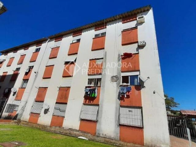 Apartamento desocupado com 45,24 m² de área privativa, 2 quartos, em condomínio fechado