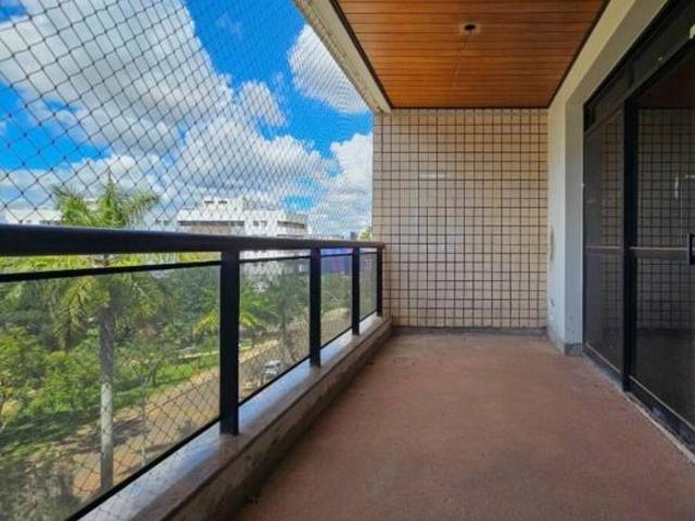APARTAMENTO DESOCUPADO VAZADO NASCENTE ANDAR ALTO VISTA LIVRE MEIO DE QUADRA VARANDÃO