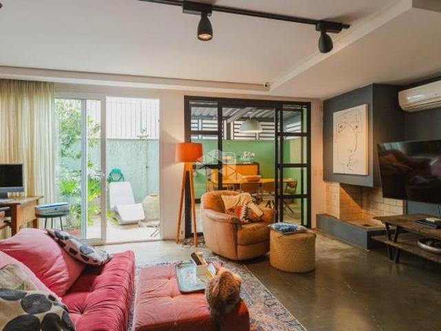 Apartamento diferenciado, em uma das melhores ruas da cidade!
